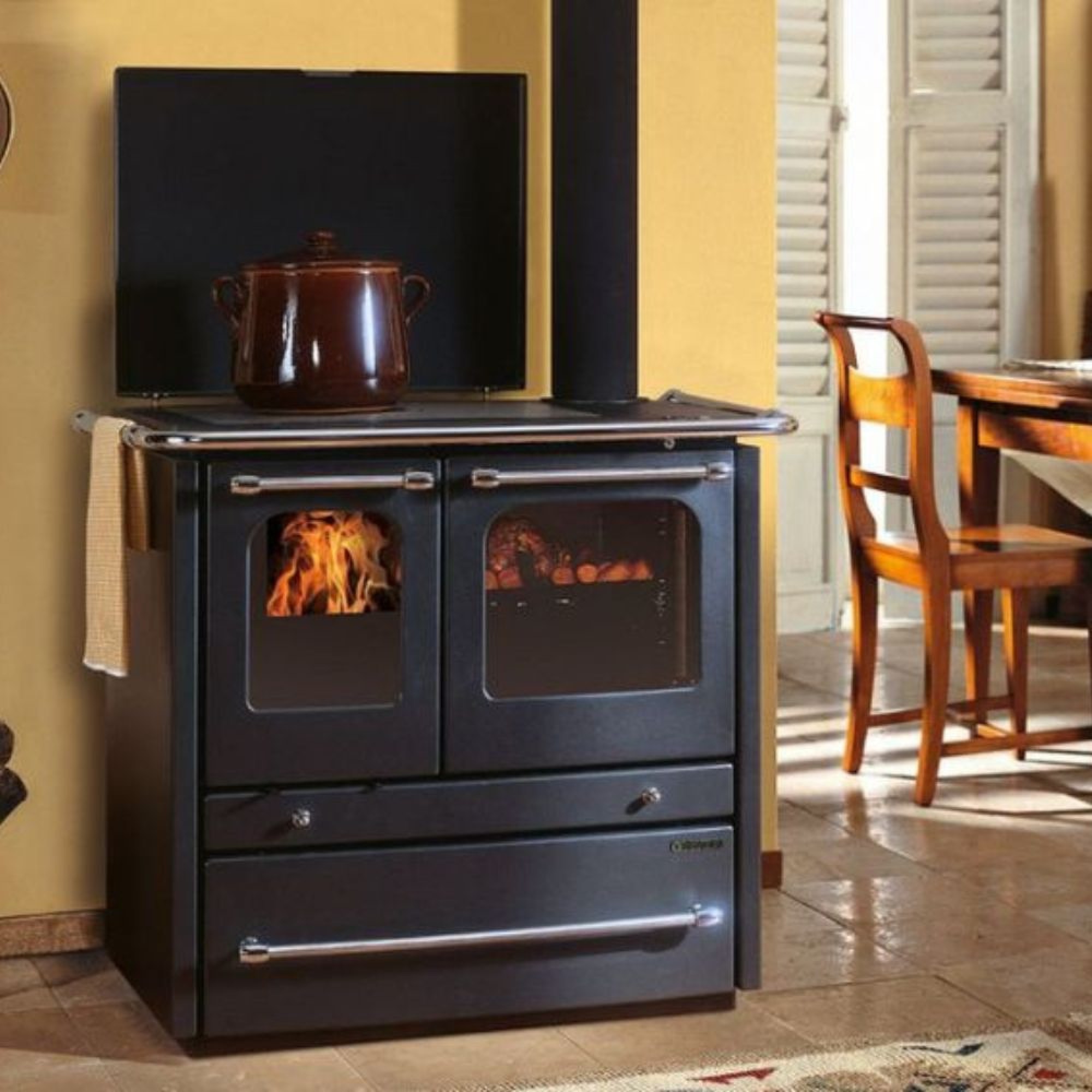 Italian wood cooker stove with back boiler La Nordica TermoSovrana D.S ...